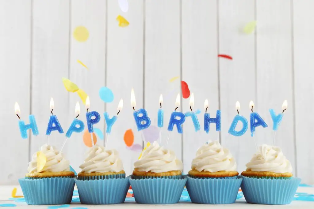 10 Tasty Birthday Cupcakes To Make This Weekend
