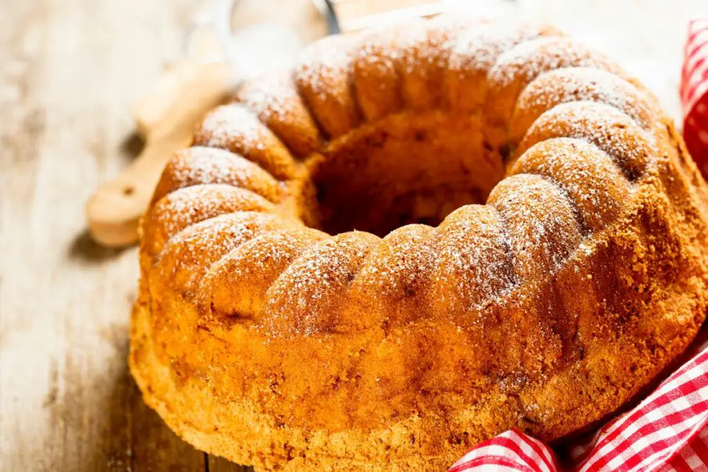 9 Amazing Cake Vodka Recipes You'll Love To Make